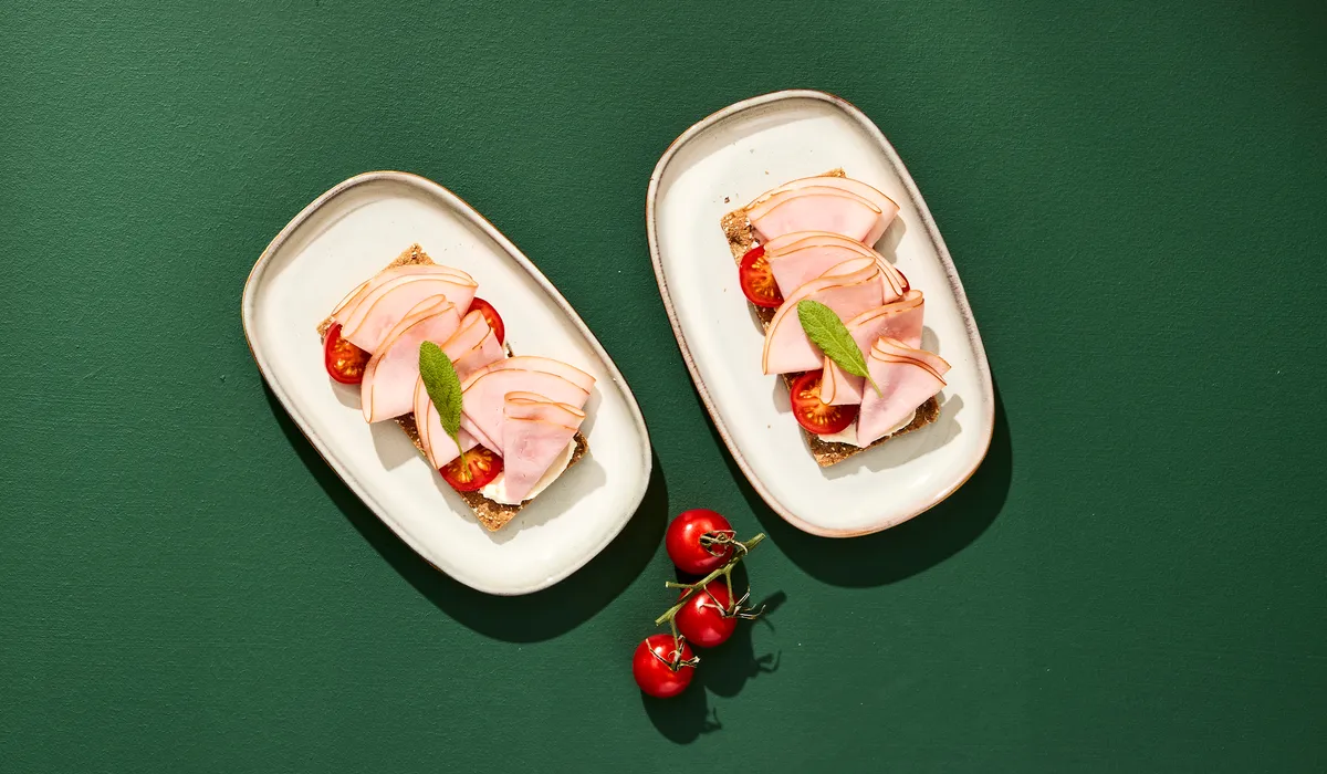 Ohuen ohut kevyesti savustettu kinkku 150 g | Snellmanin tuotteet